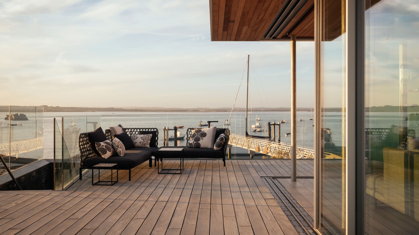 Ferry House, Hampshire UK - John Pardey Architects (JPA)